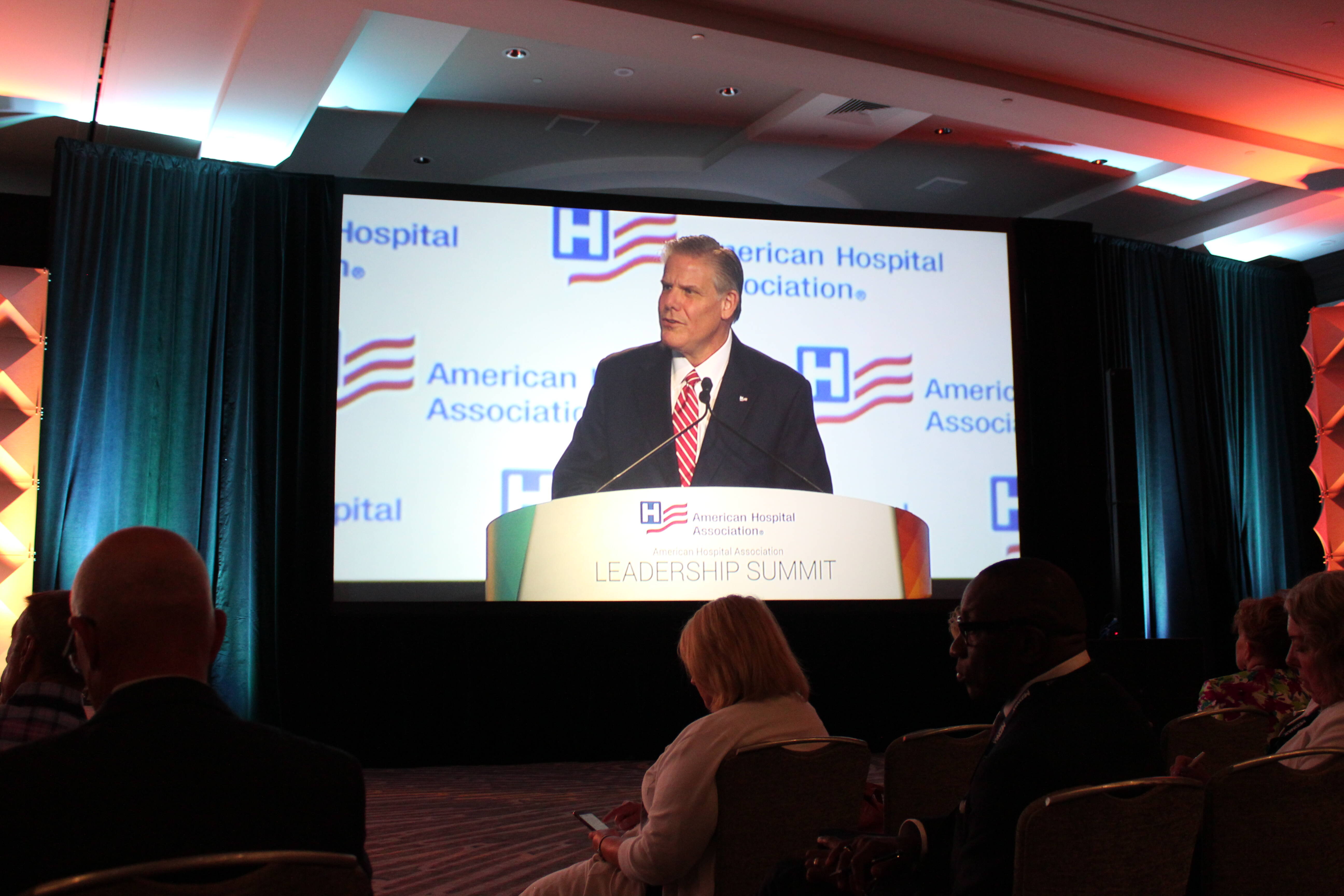 Leadership Summit der AHA - Obamacare bleibt, US-Krankenhäuser atmen auf