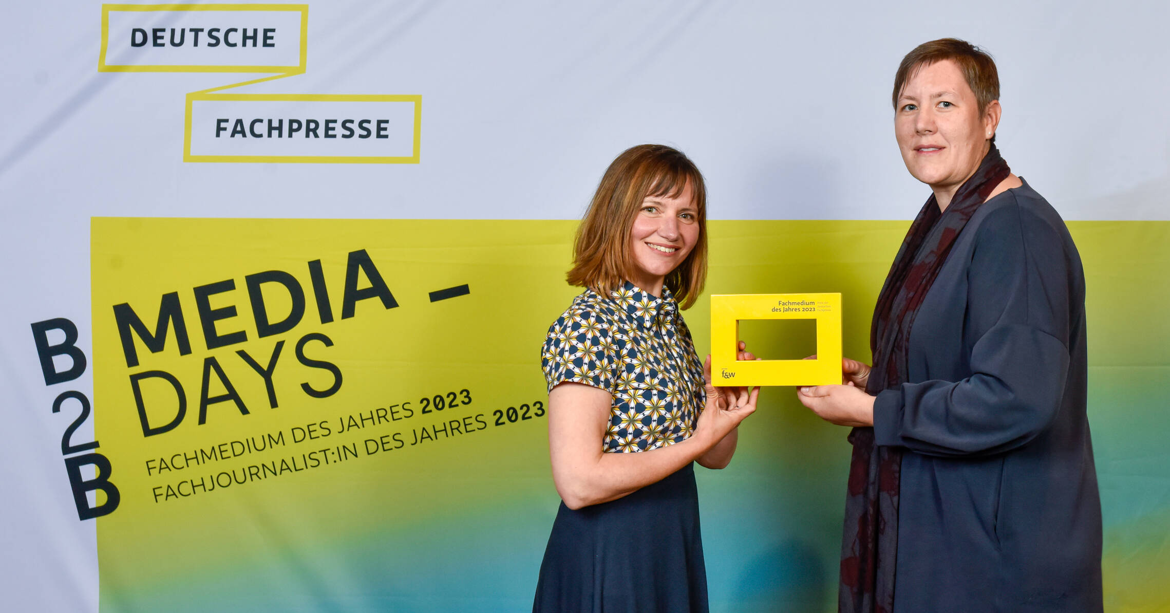 Auszeichnung für den Bibliomed Verlag - f&w gewinnt Award "Beste Fachzeitschrift des Jahres 2023"